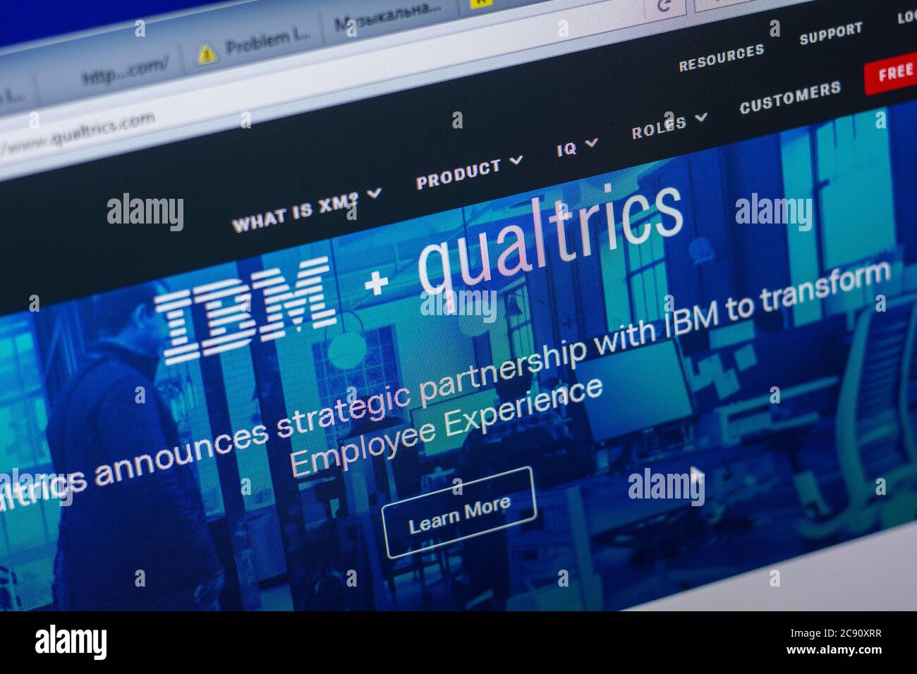 Qualtrics logo hi-res stock photography and images - Alamy