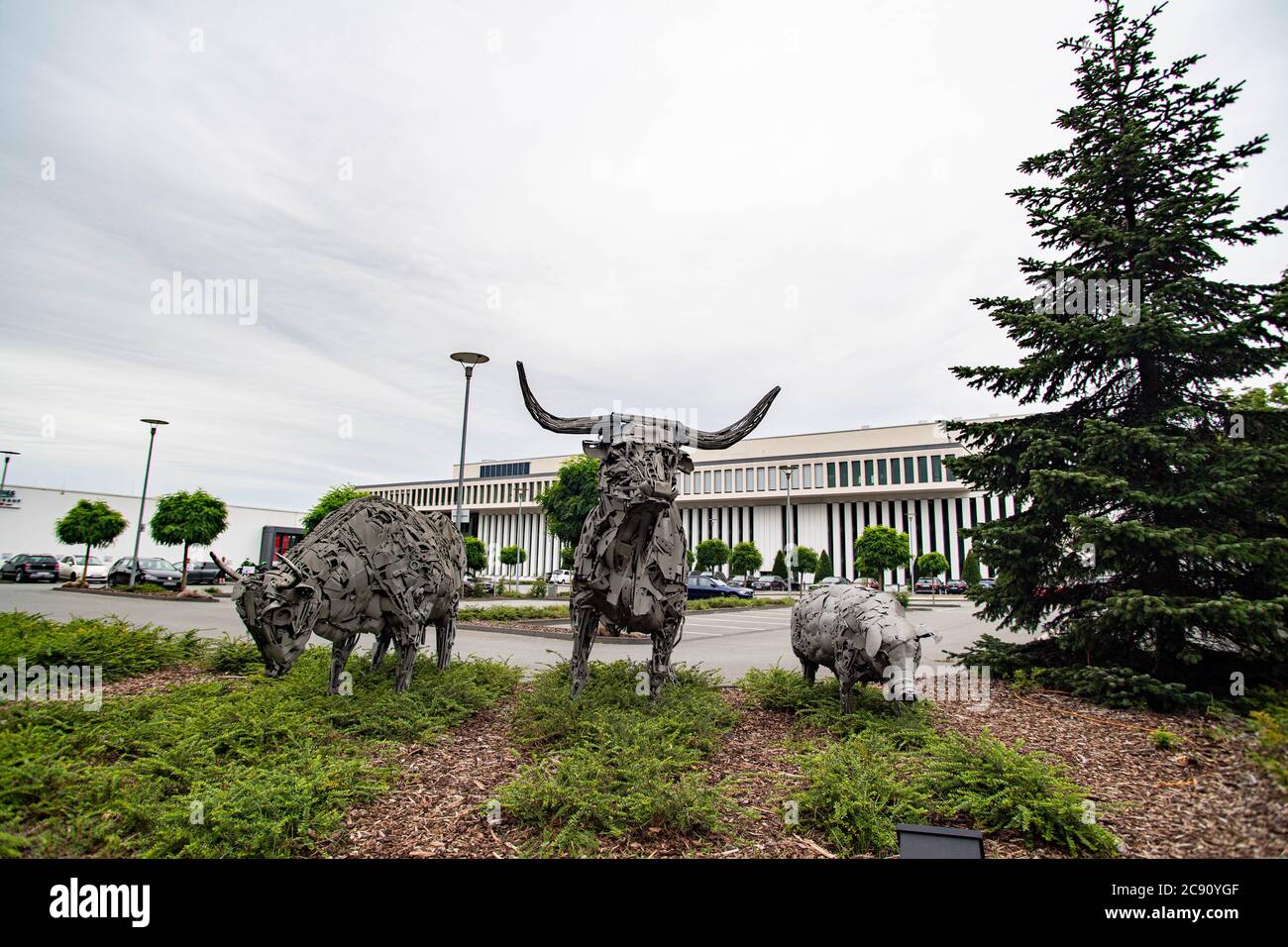 Sculptures in front of the headquarters of the Toennies group in Rheda ...