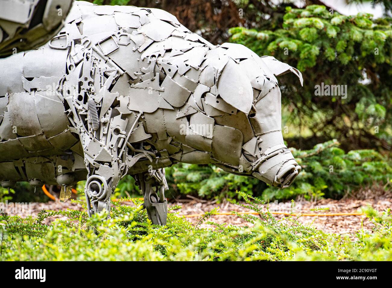 Sculptures in front of the headquarters of the Toennies group in Rheda ...