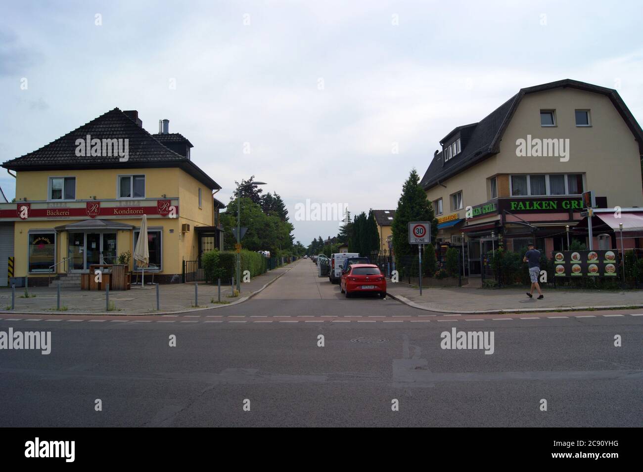 Beerwinkel Ecke Falkenseer Chaussee im Falkenhagener Feld / Spektefeld ...