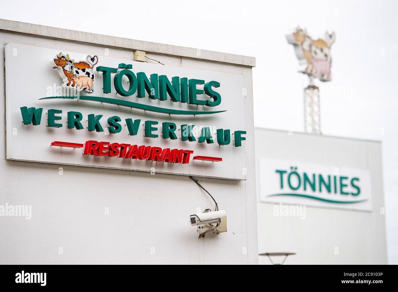 Factory outlet and restaurant at the headquarters of the Toennies group ...