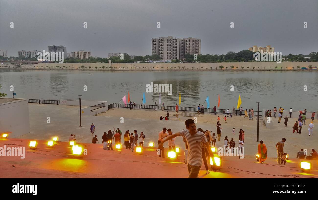 People enjoying an evening at the Sabarmati riverfront/Ahmedabad ...