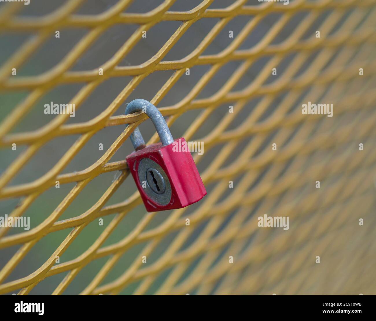 Icon grating hi-res stock photography and images - Alamy