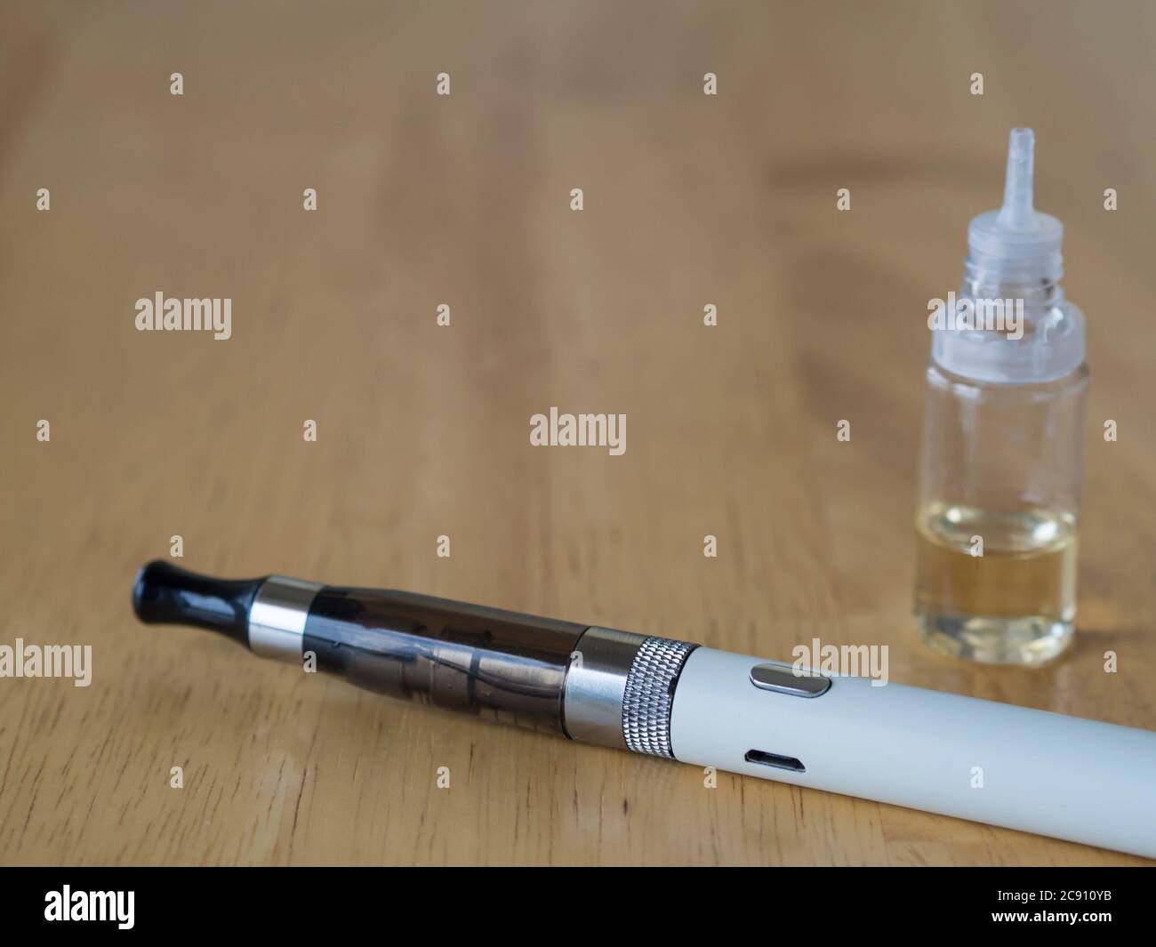 Cigarette smoking illustration close up hi-res stock photography and ...