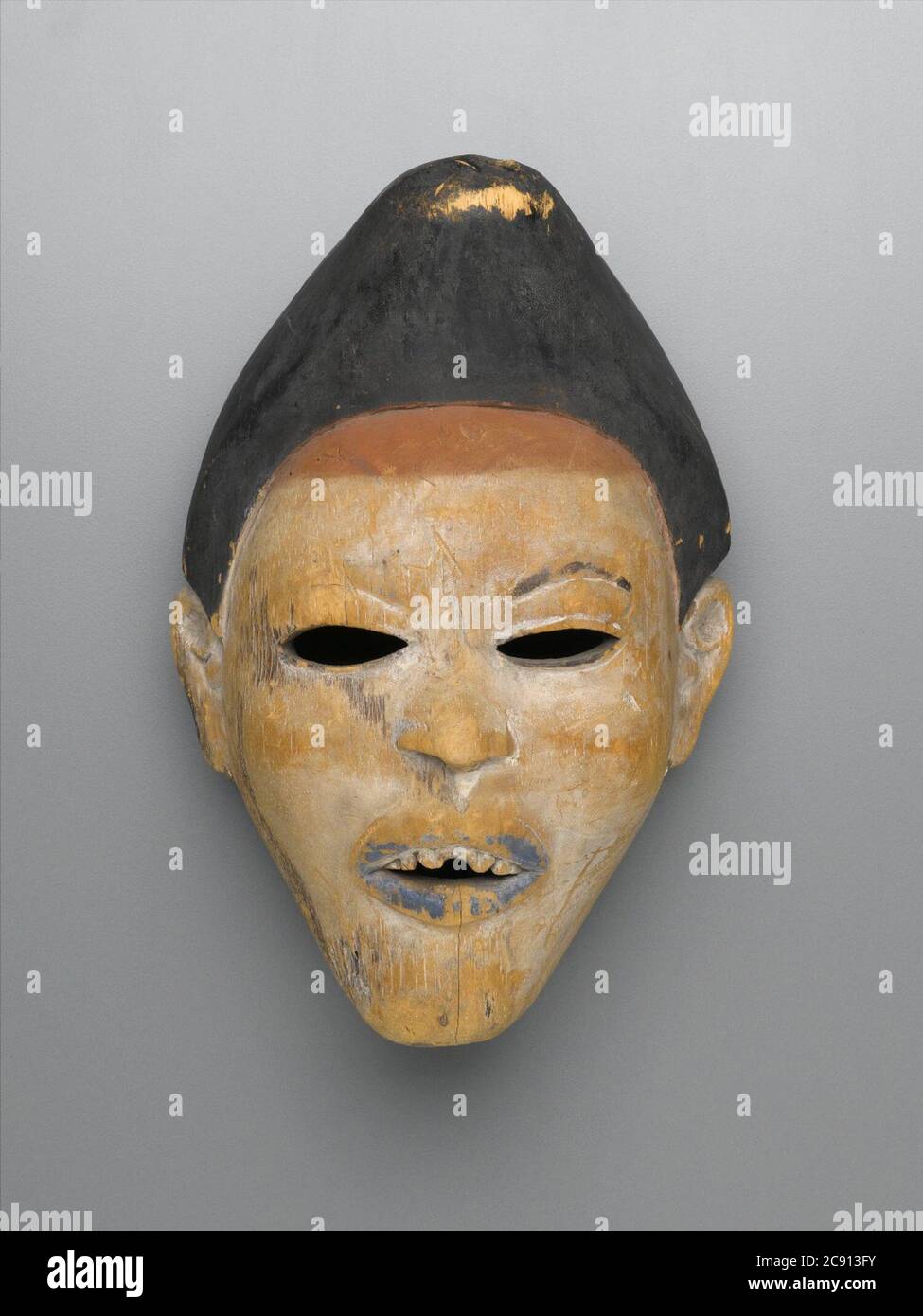 Democratic republic of the congo mask hi-res stock photography and ...