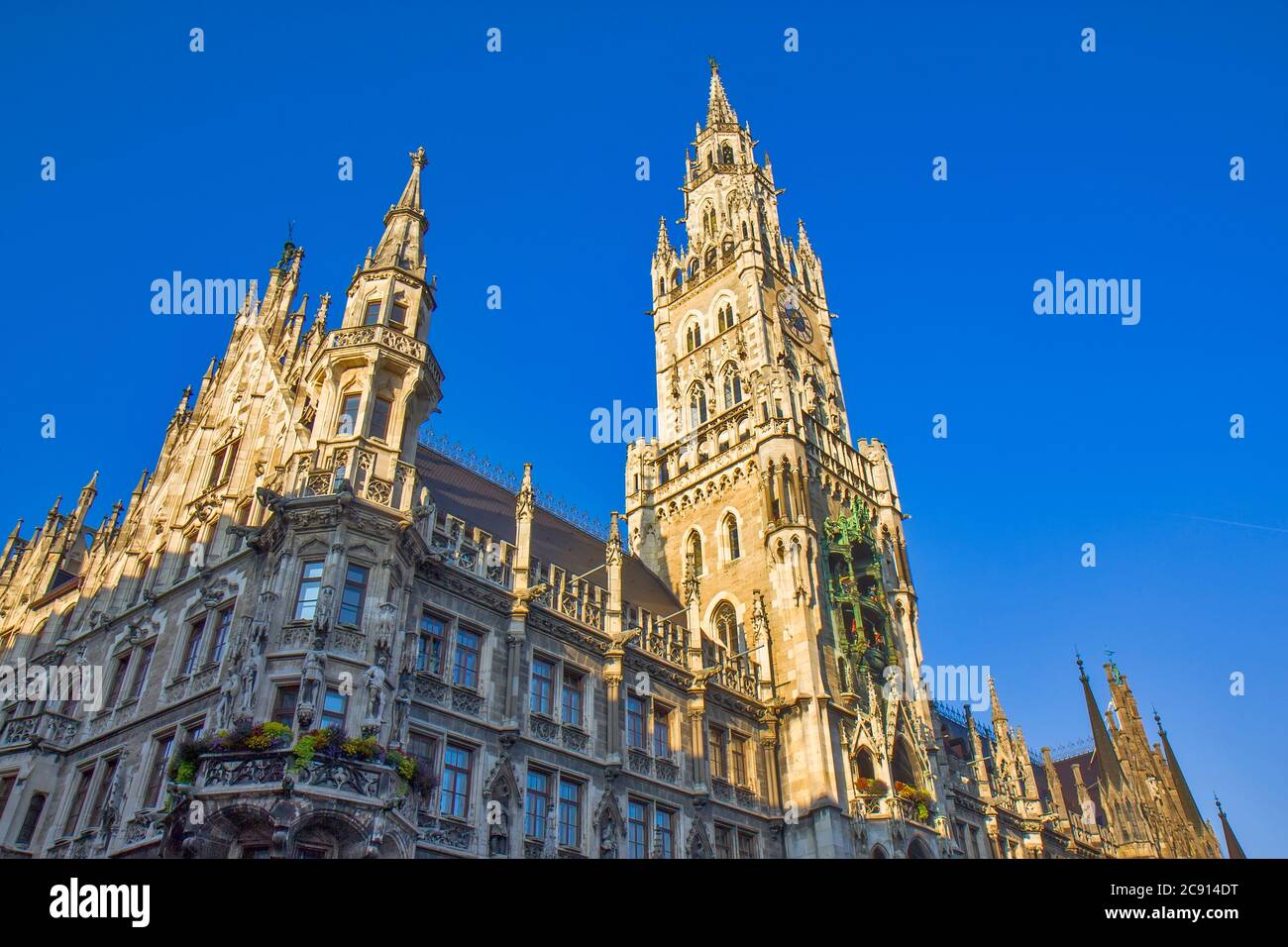 Central square in the city centre of Munich, Germany Stock Photo - Alamy