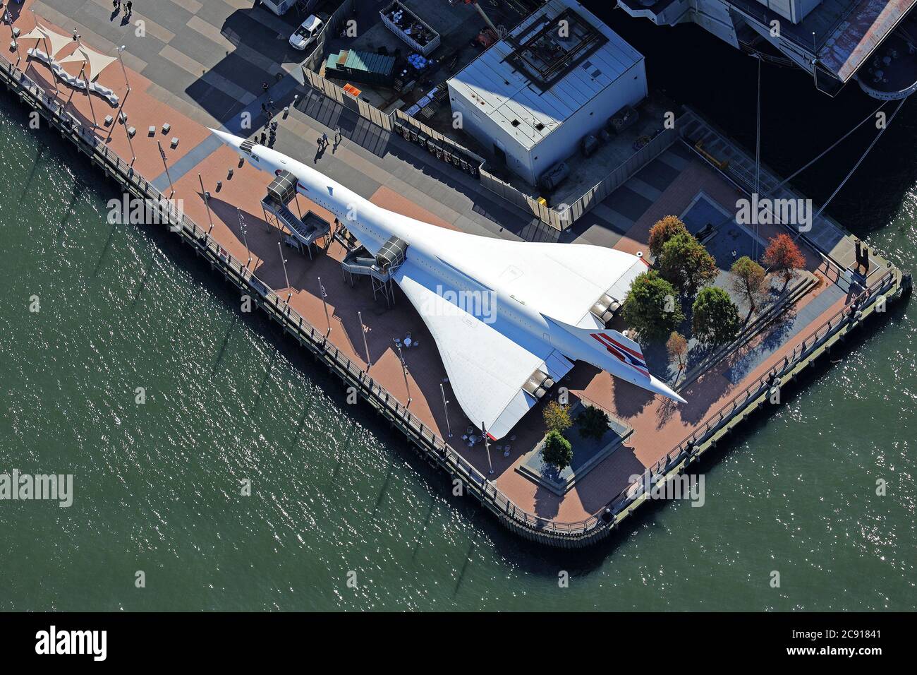Intrepid museum concorde hi-res stock photography and images - Alamy