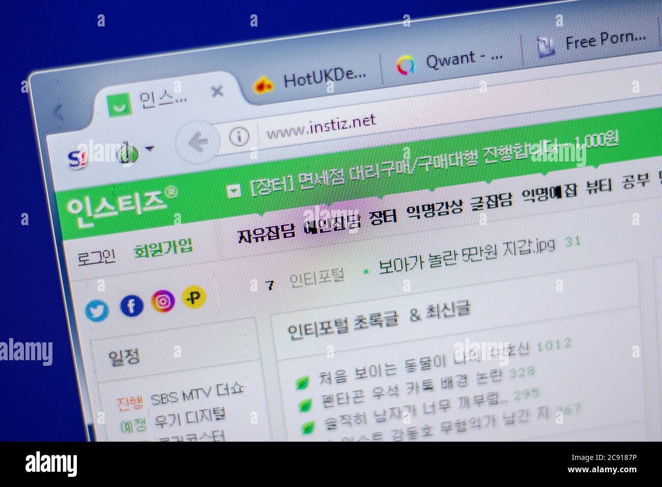 Instiz hi-res stock photography and images - Alamy