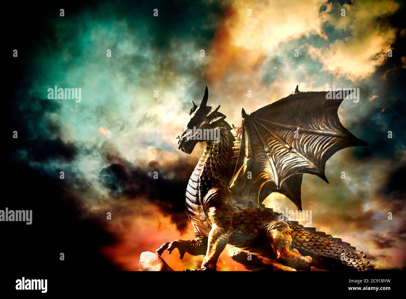 dragon statue and dark dramatic sky Stock Photo - Alamy