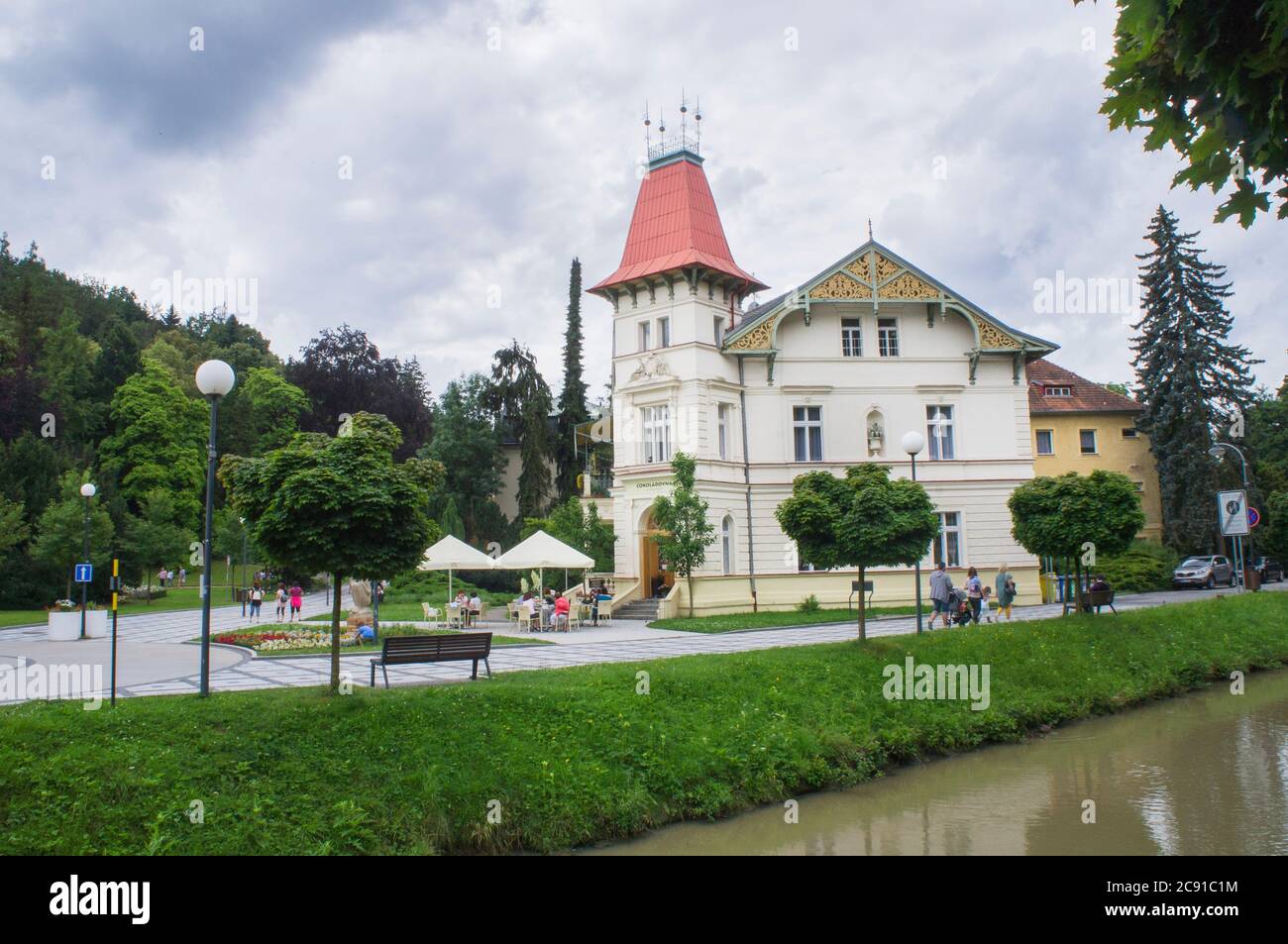 Villa austria hi-res stock photography and images - Alamy