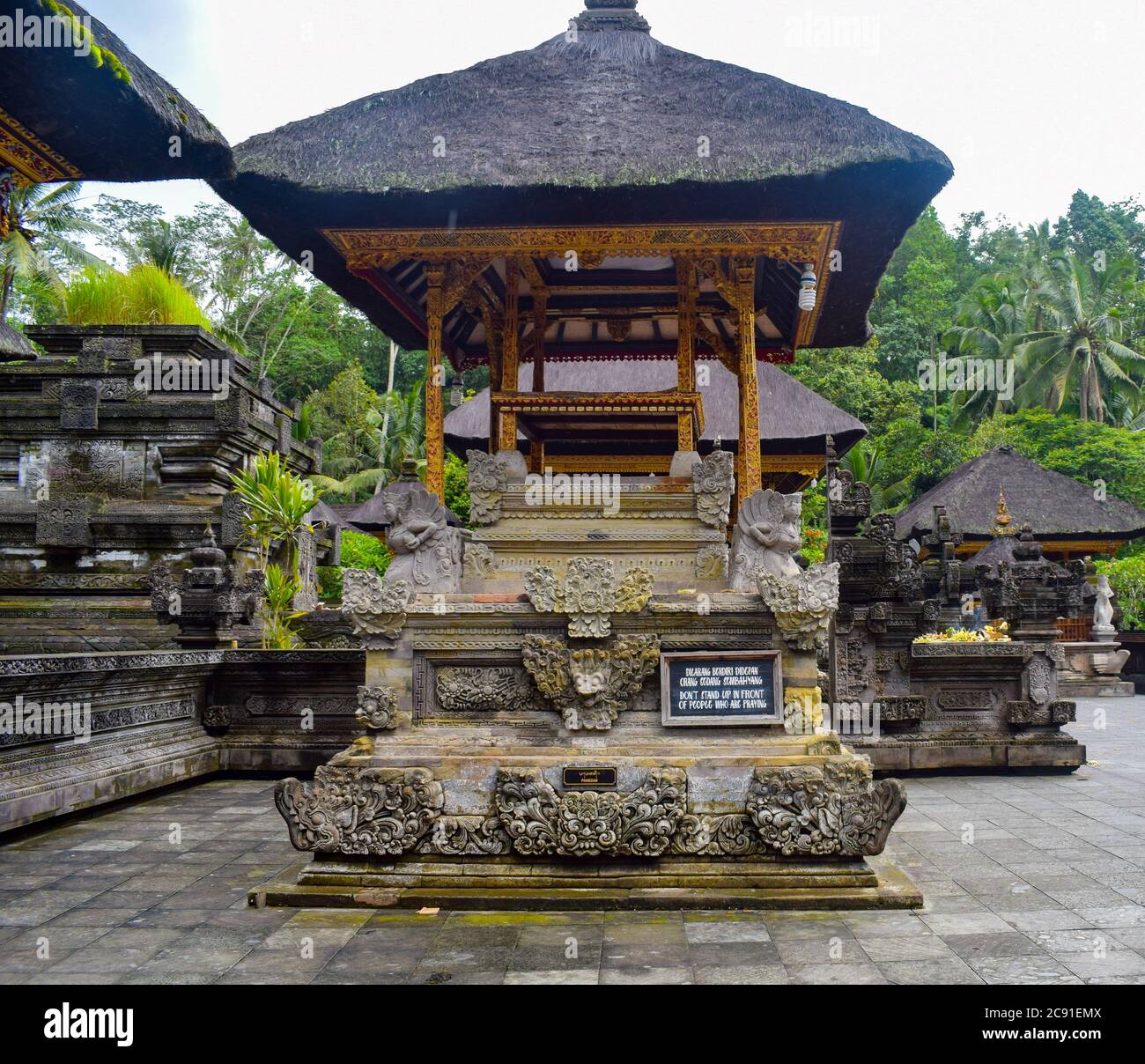 Shot inside famous Balinese Temple Titra Empul close to Ubud, Hindu ...