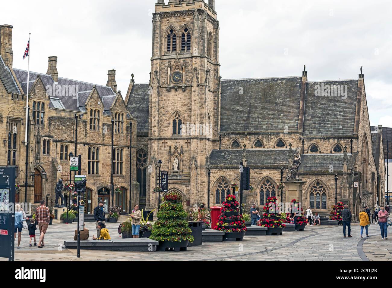 Durham town hall hi-res stock photography and images - Alamy