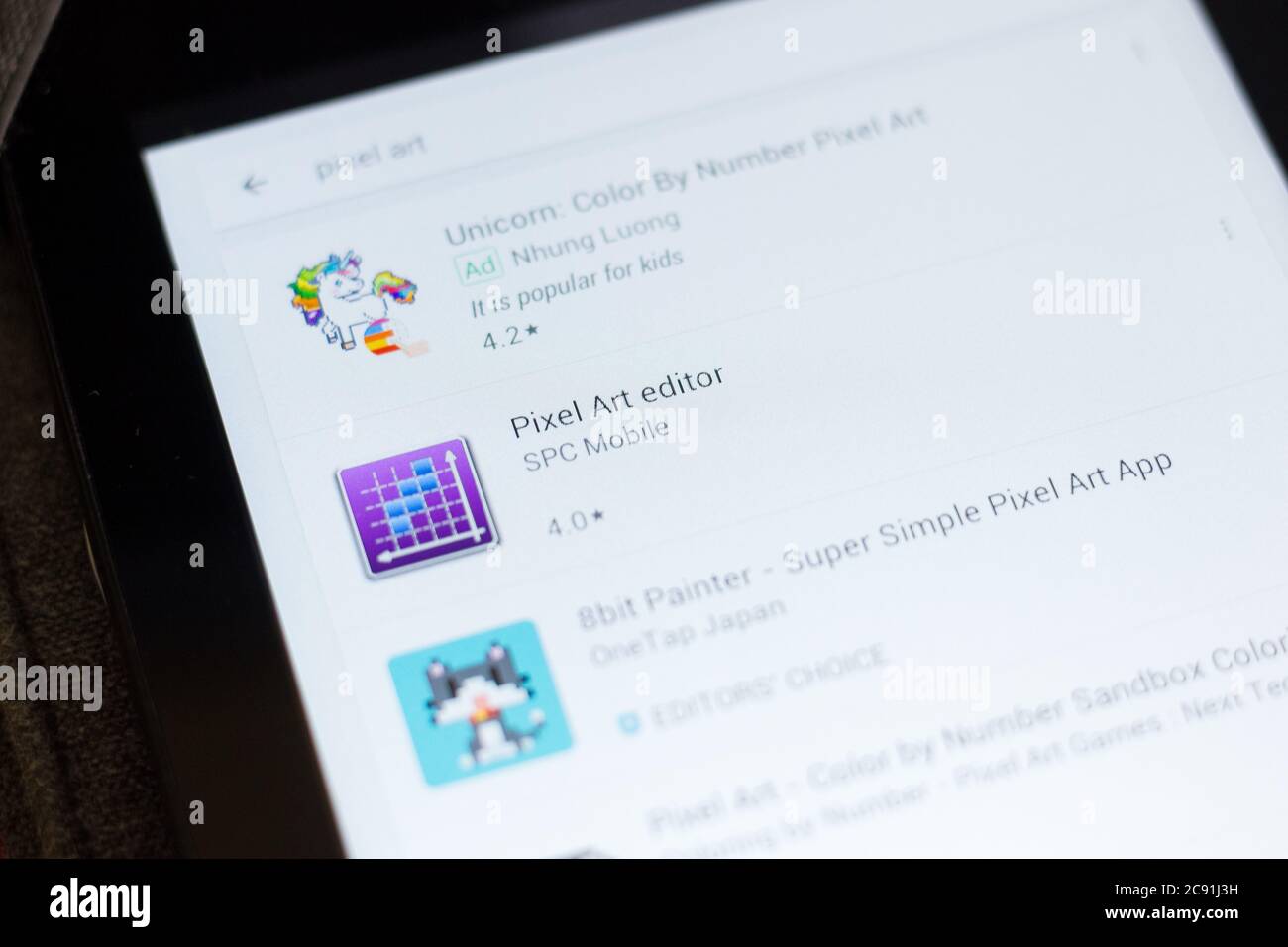 Pixel editor hi-res stock photography and images - Alamy