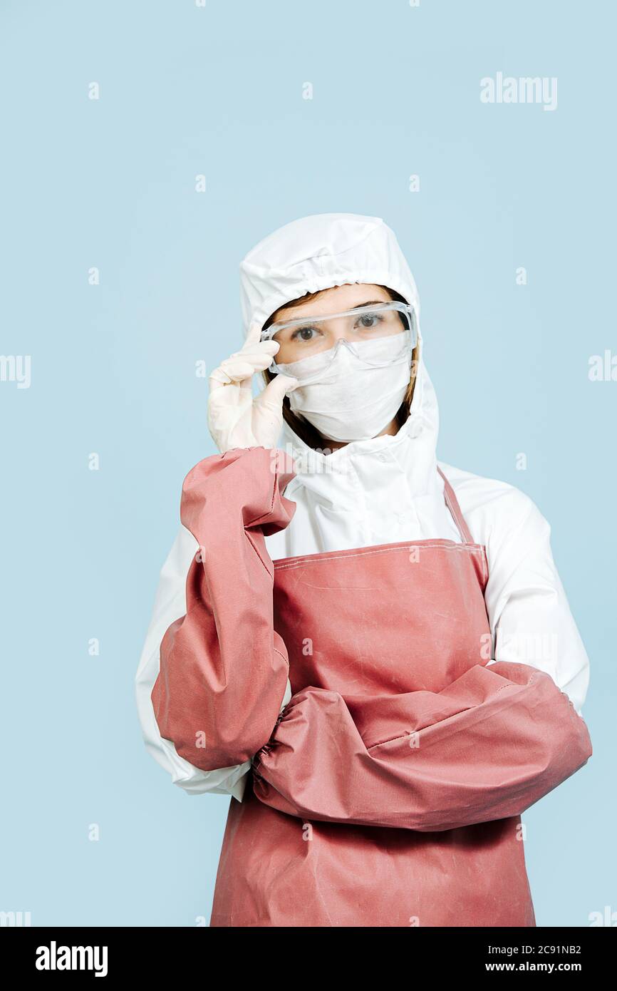 Doctor in an apron hi-res stock photography and images - Alamy