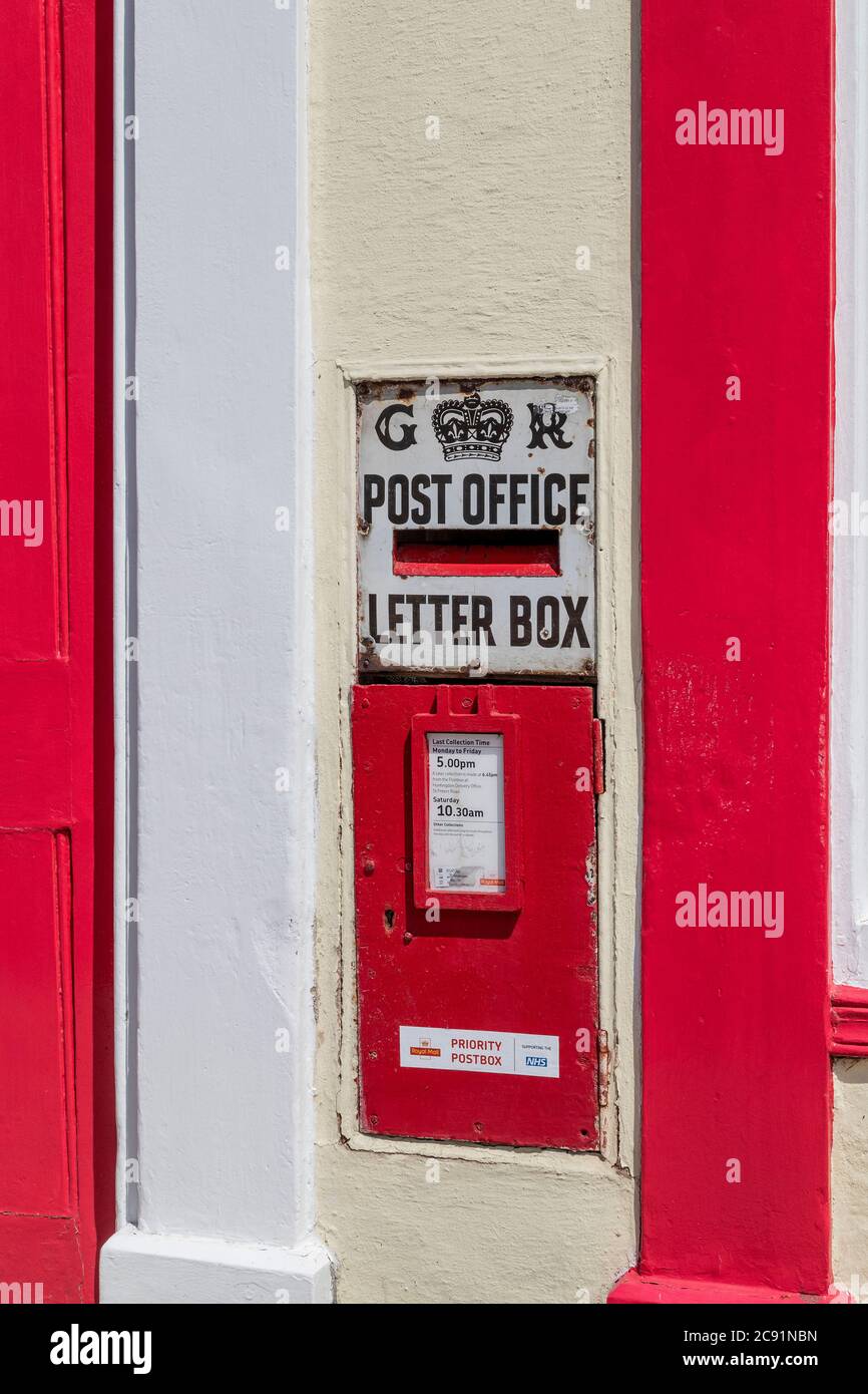 Lletter box hi-res stock photography and images - Alamy