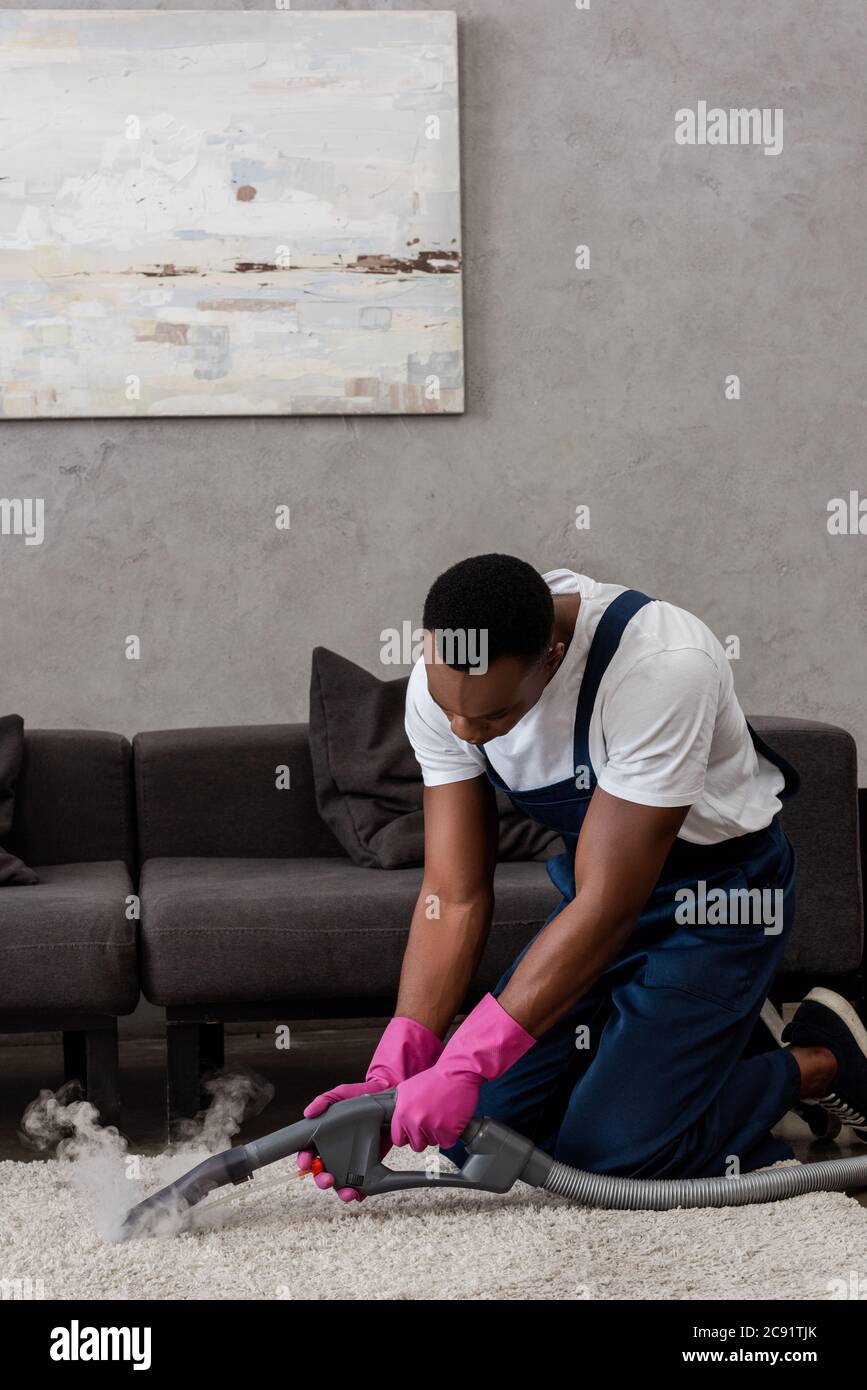 Workwear african hi-res stock photography and images - Alamy