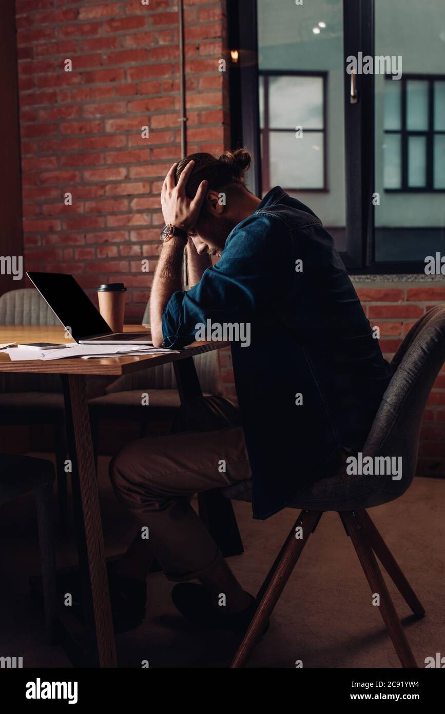 Screen head drink hi-res stock photography and images - Alamy