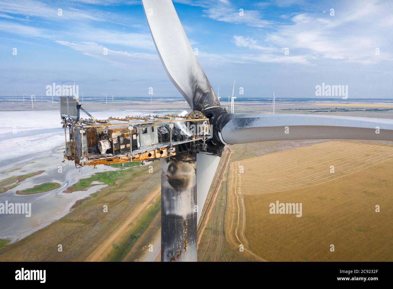 Lightning storm wind turbine hi-res stock photography and images - Alamy