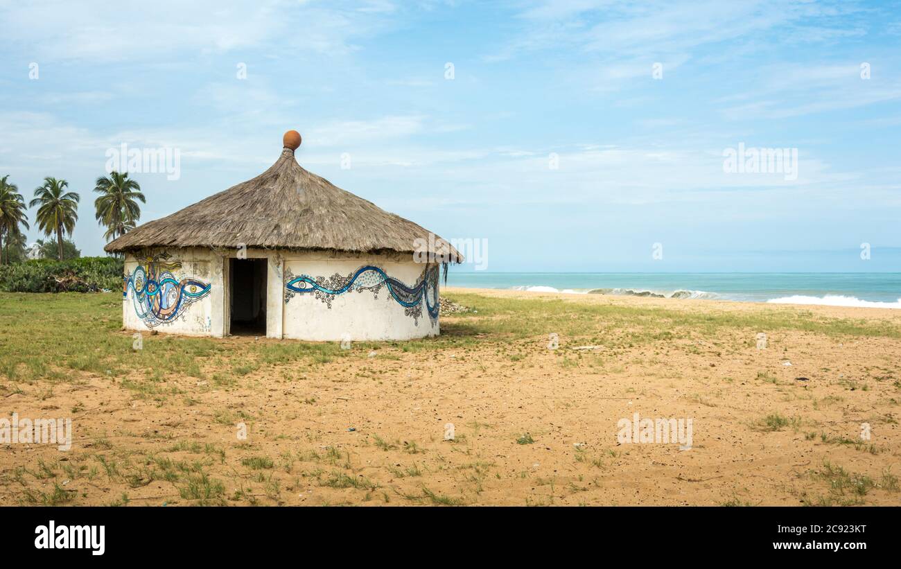 hut with a thatched roof in africa coast, Ouidah in benin Stock Photo ...