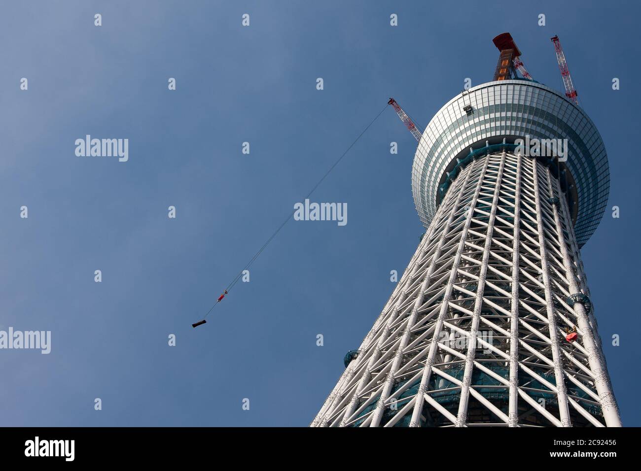 Cranes at the Tokyo Skytree construction site in Japan.Tokyo Sky Tree ...