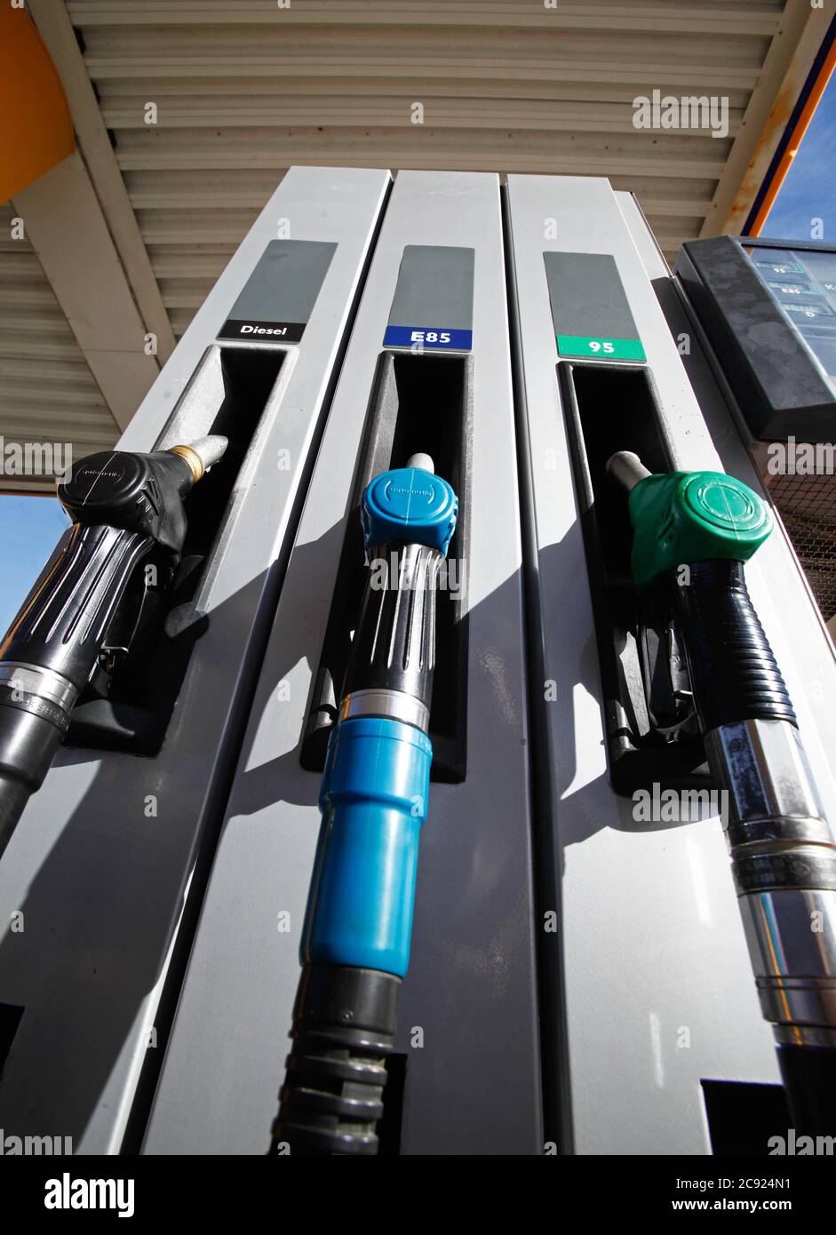 Ingo gas station hi-res stock photography and images - Alamy