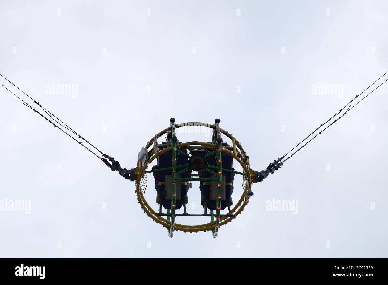 Bungee ride hi-res stock photography and images - Alamy