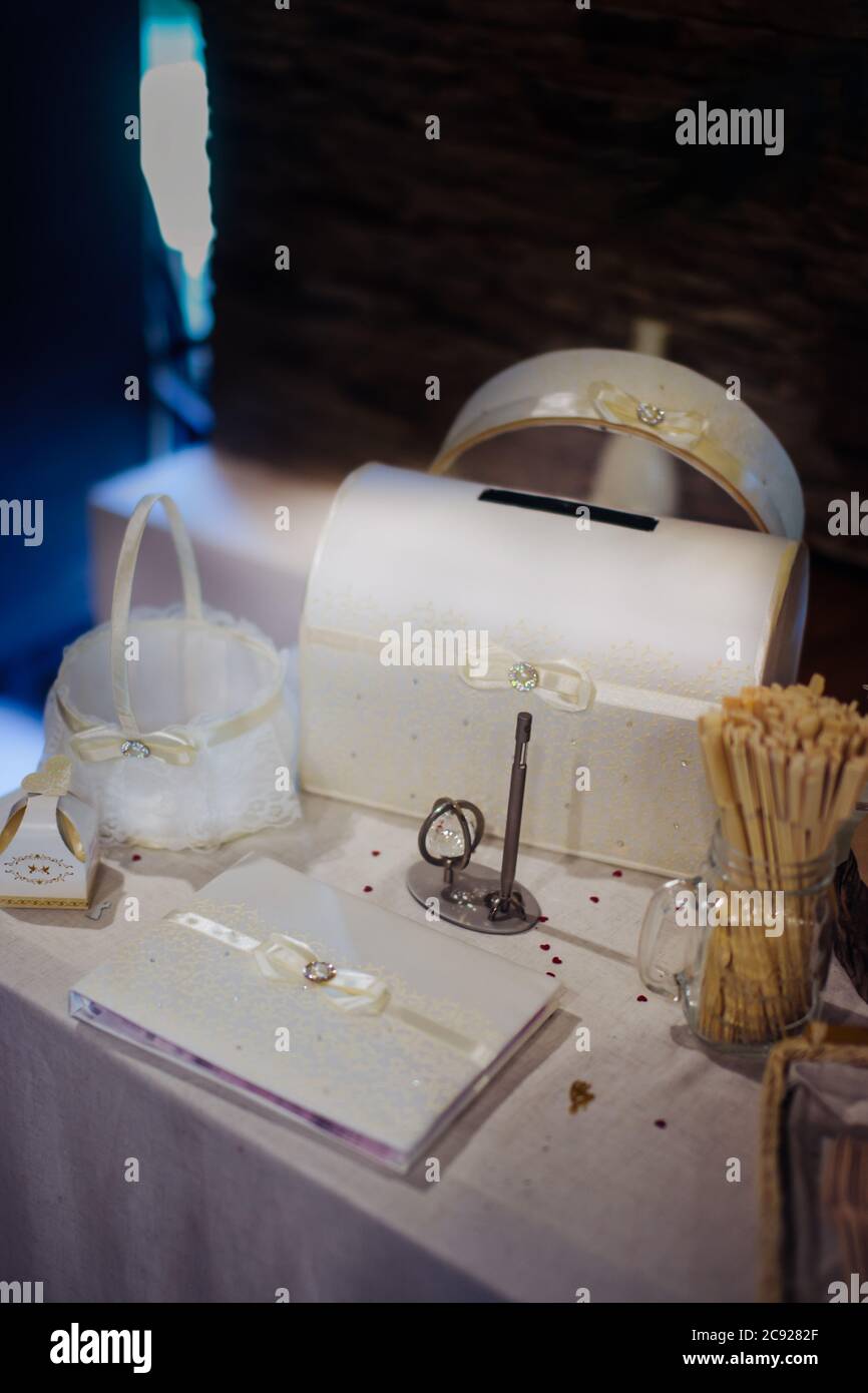 The elegant dinner table. Preparing the restaurant Stock Photo - Alamy