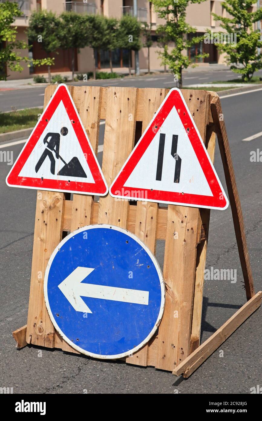 Road signs at the construction area in the city street Stock Photo - Alamy