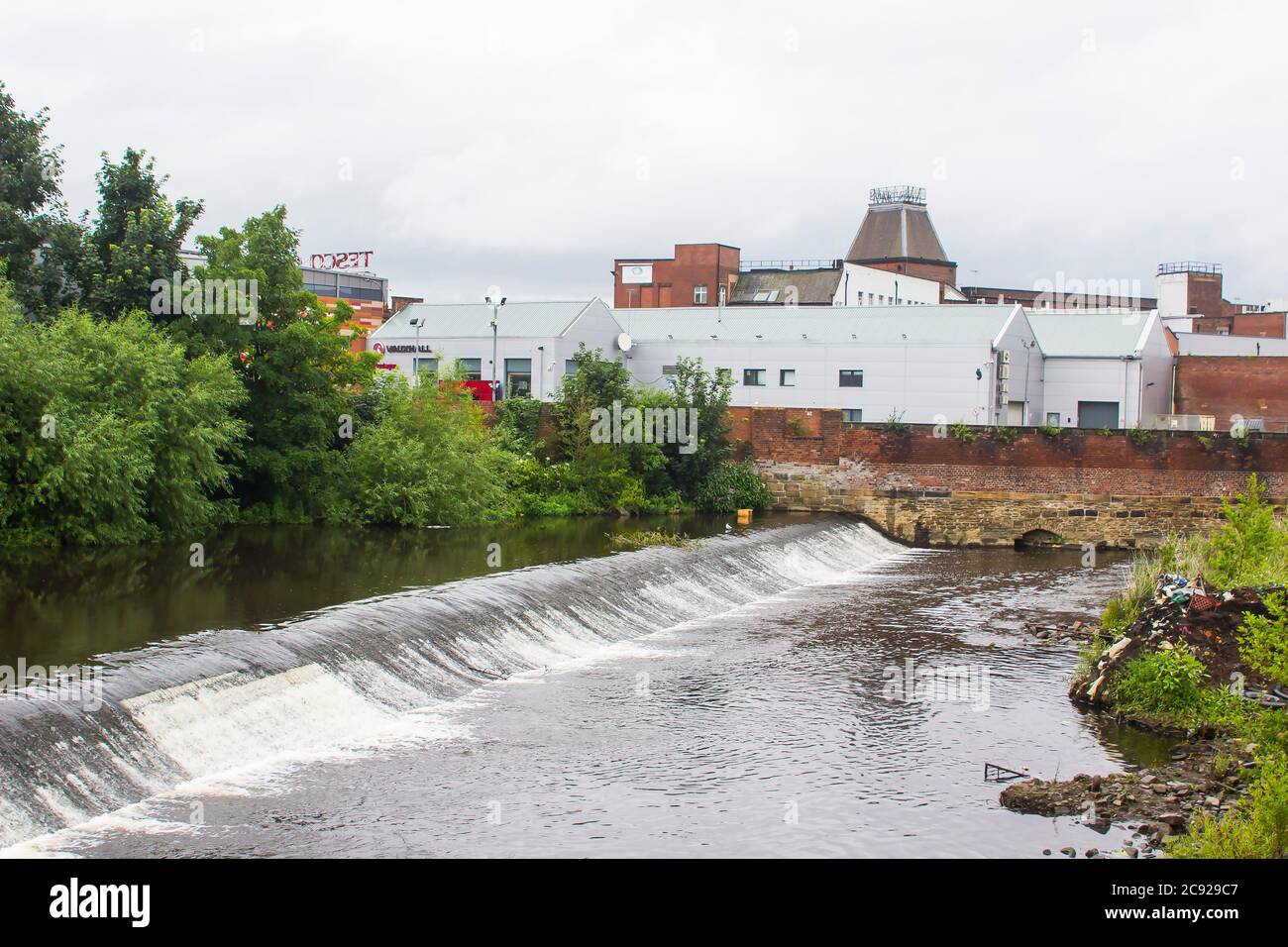 7 July 2020 The weir on the River Don at Furnival Road in downtown ...