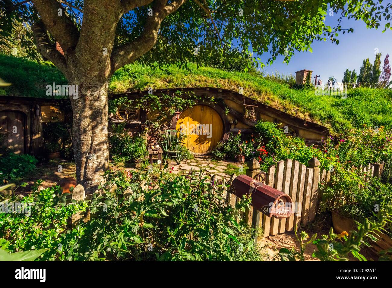 Hobbiton - landscape New Zealand, the place, where hobbits live in ...