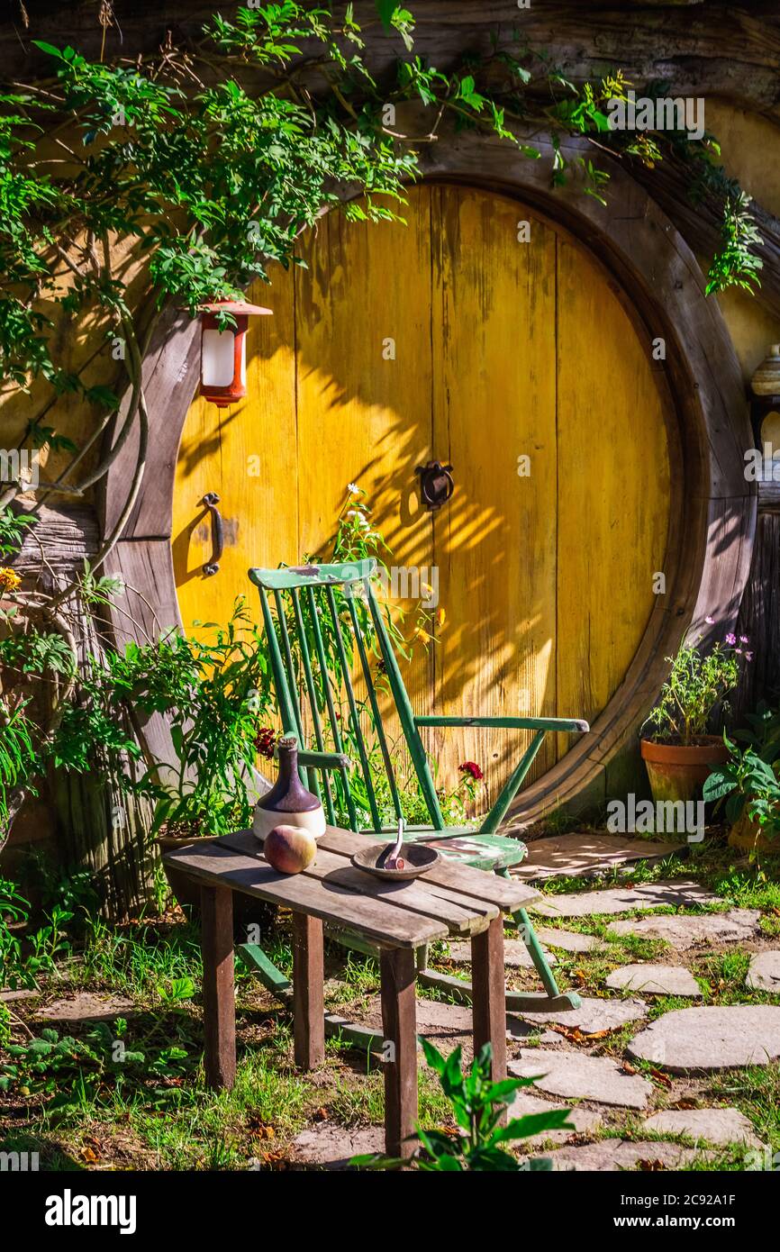 Hobbiton - landscape New Zealand, the place, where hobbits live in ...