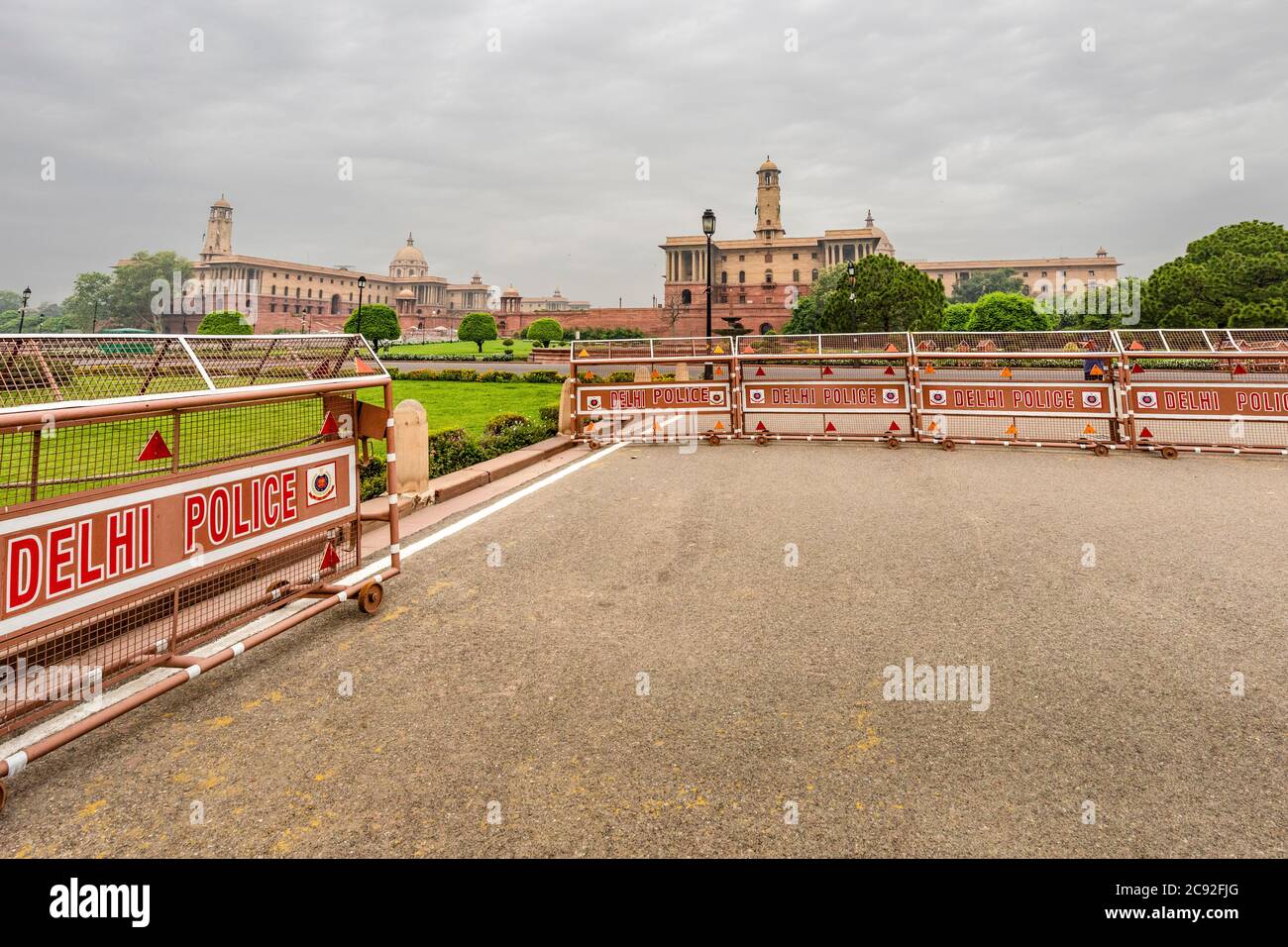 New delhi north south blocks hi-res stock photography and images - Alamy