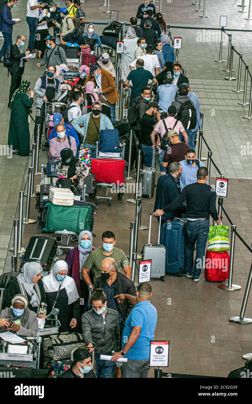 Air teminal hi-res stock photography and images - Alamy