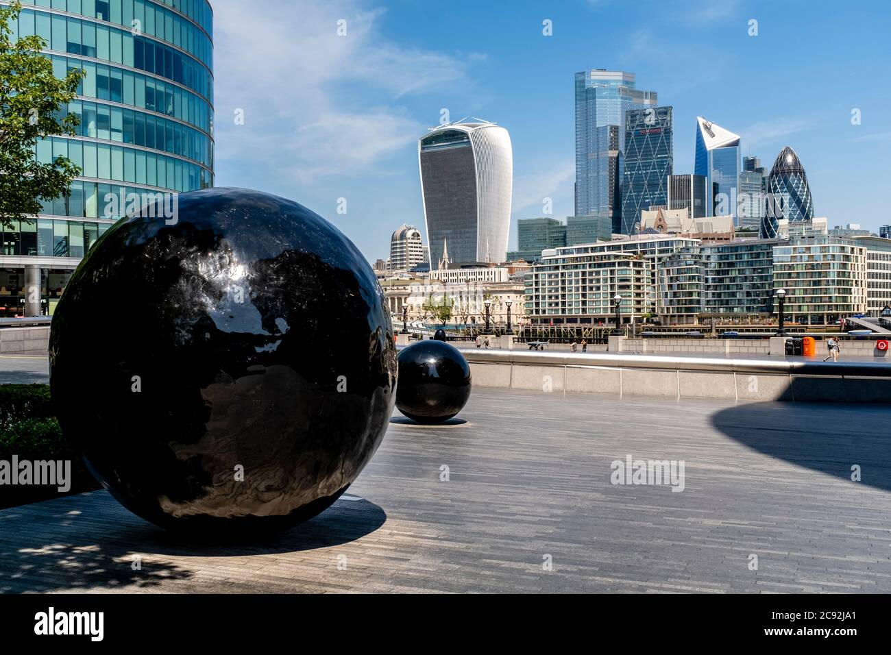 London bridge city development hi-res stock photography and images - Alamy