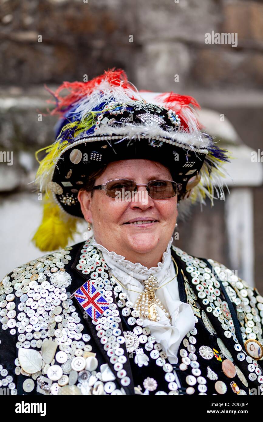 A Pearly Queen In Traditional Costume At The Pearly Kings and Queens ...