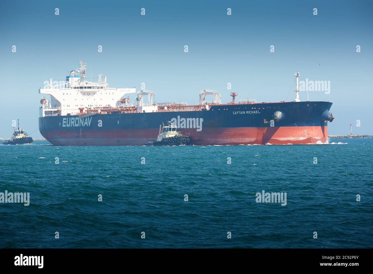 Suezmax hi-res stock photography and images - Alamy