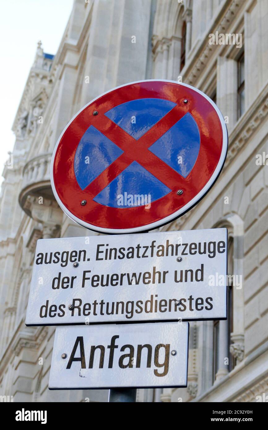 traffic sign do not stop in Vienna, Austria Text in german : except ...