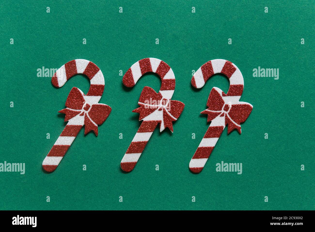 Christmas candy cane pattern Stock Photo - Alamy