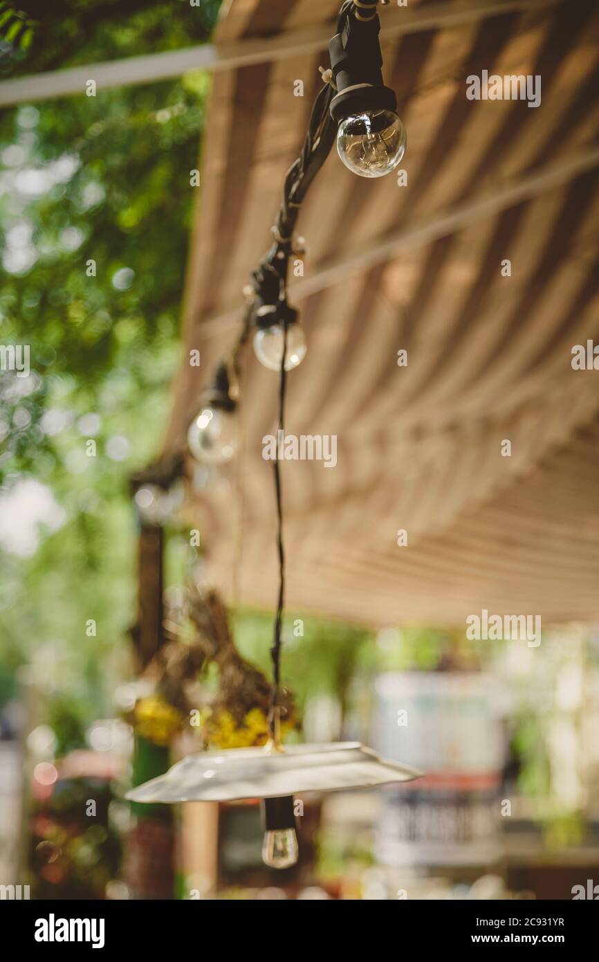 Vintage outdoor lights hi-res stock photography and images - Alamy