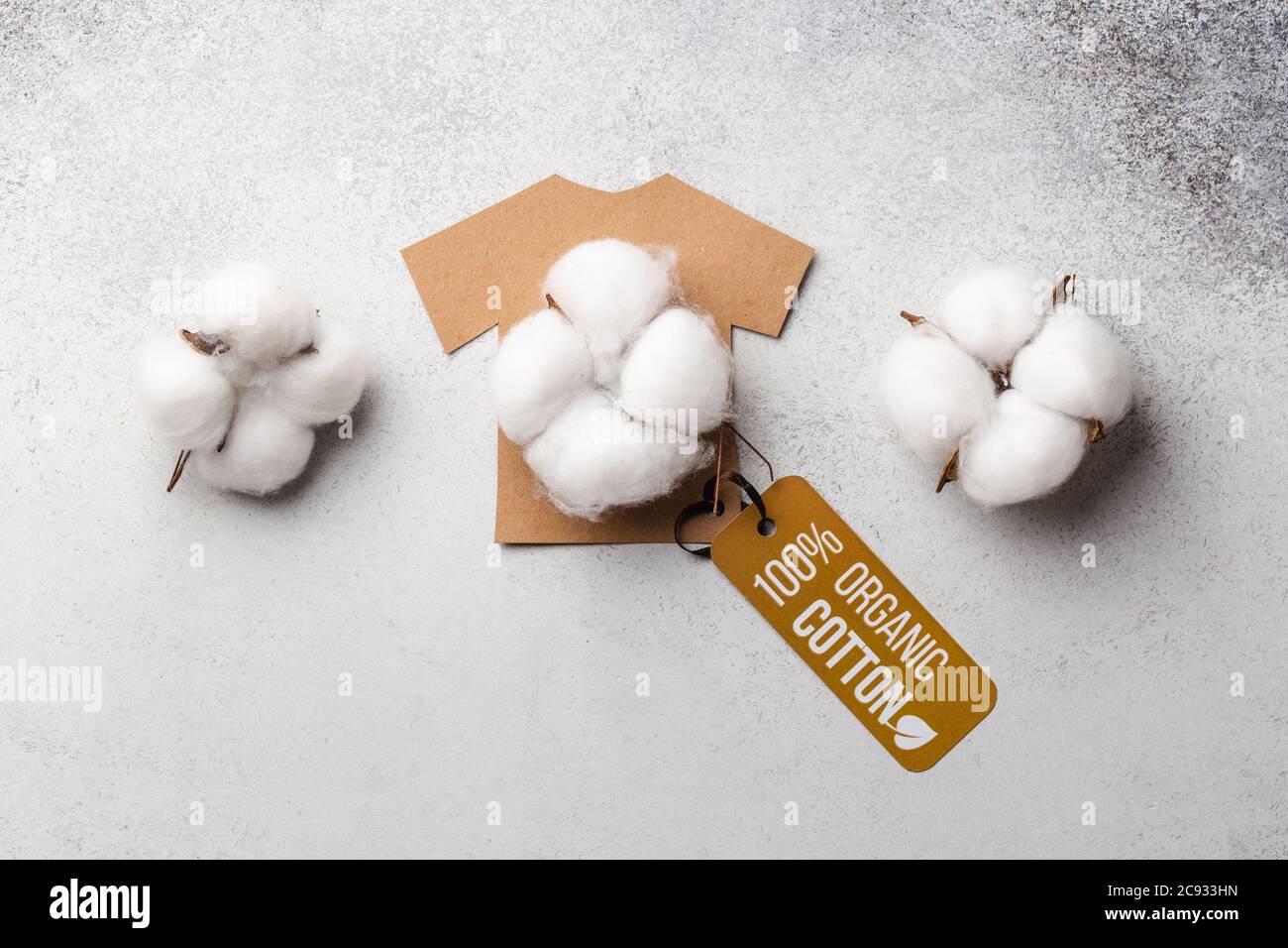 Organic cotton clothing concept with label. Paper craft t-shirt. Eco ...