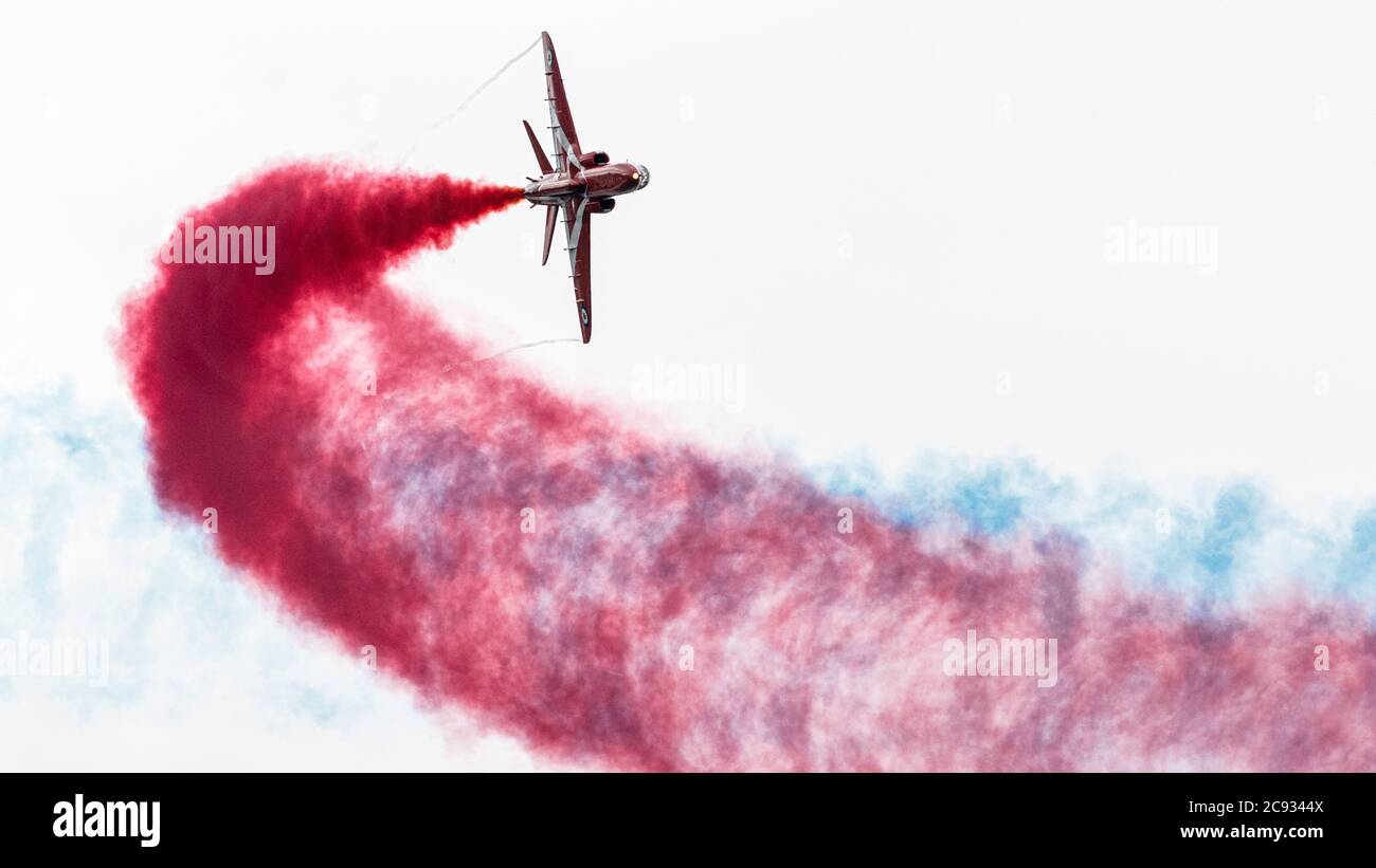 Red Arrows solo Hawk Stock Photo - Alamy