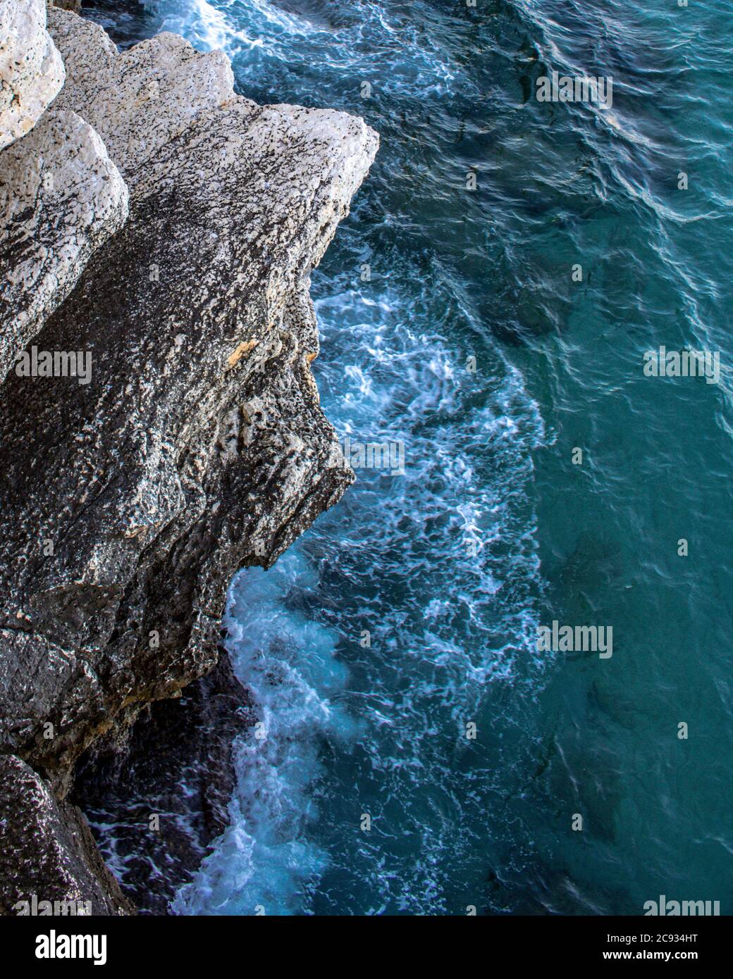 Mesmerizing view of a beautiful seascape and rocks at daytime Stock ...