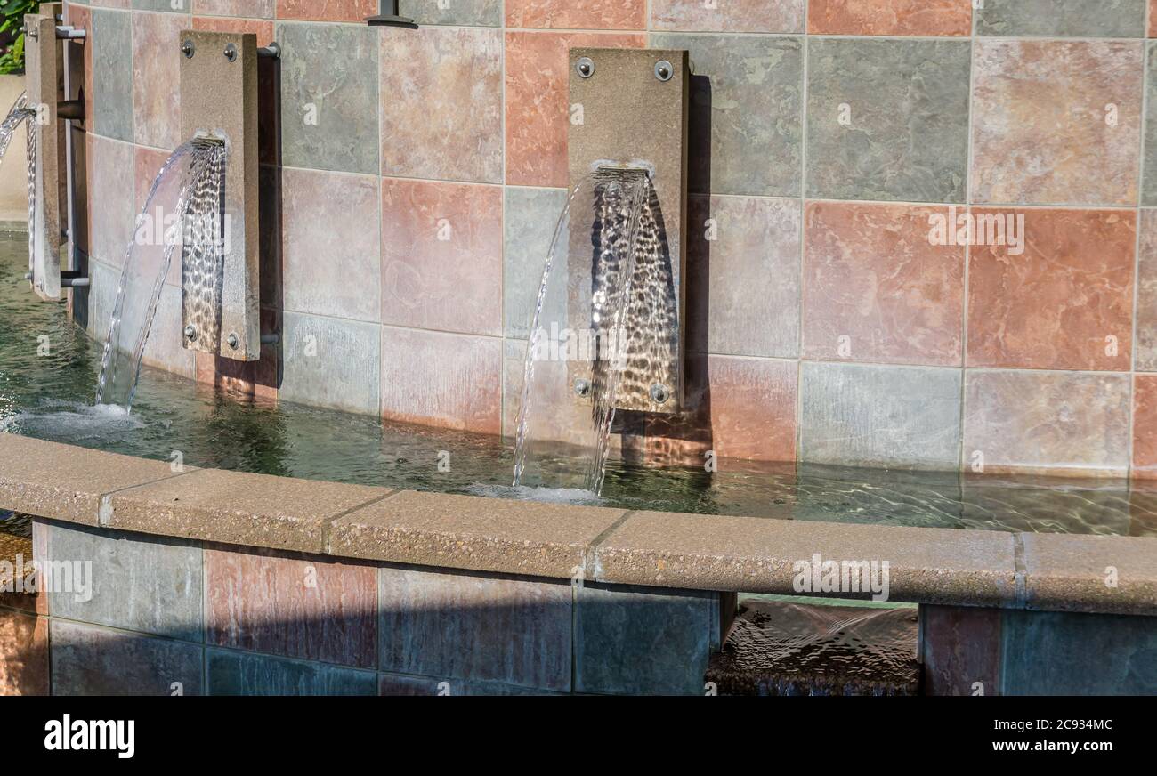 Multiple fountain outlets hi-res stock photography and images - Alamy