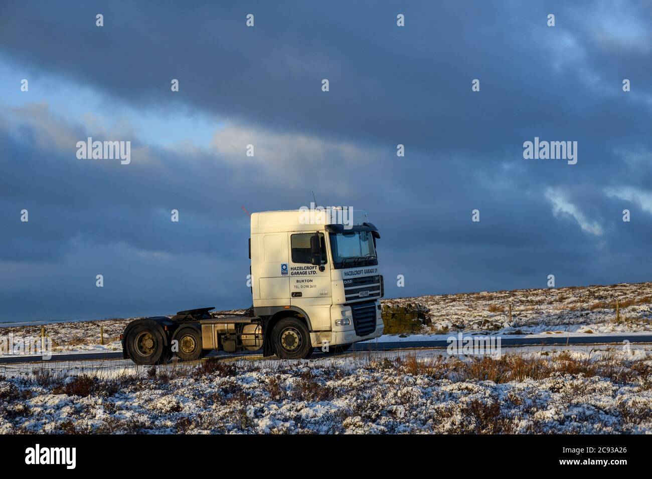 Daf tractor unit hi-res stock photography and images - Alamy