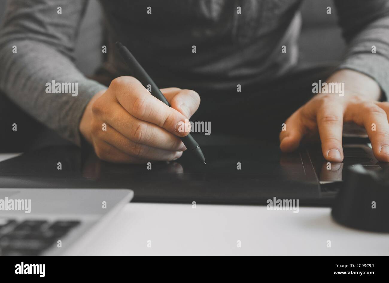 Electronic drawing hi-res stock photography and images - Alamy