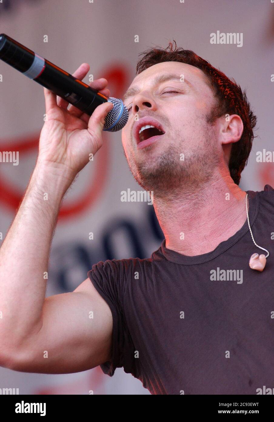 Singer darren hayes hi-res stock photography and images - Alamy