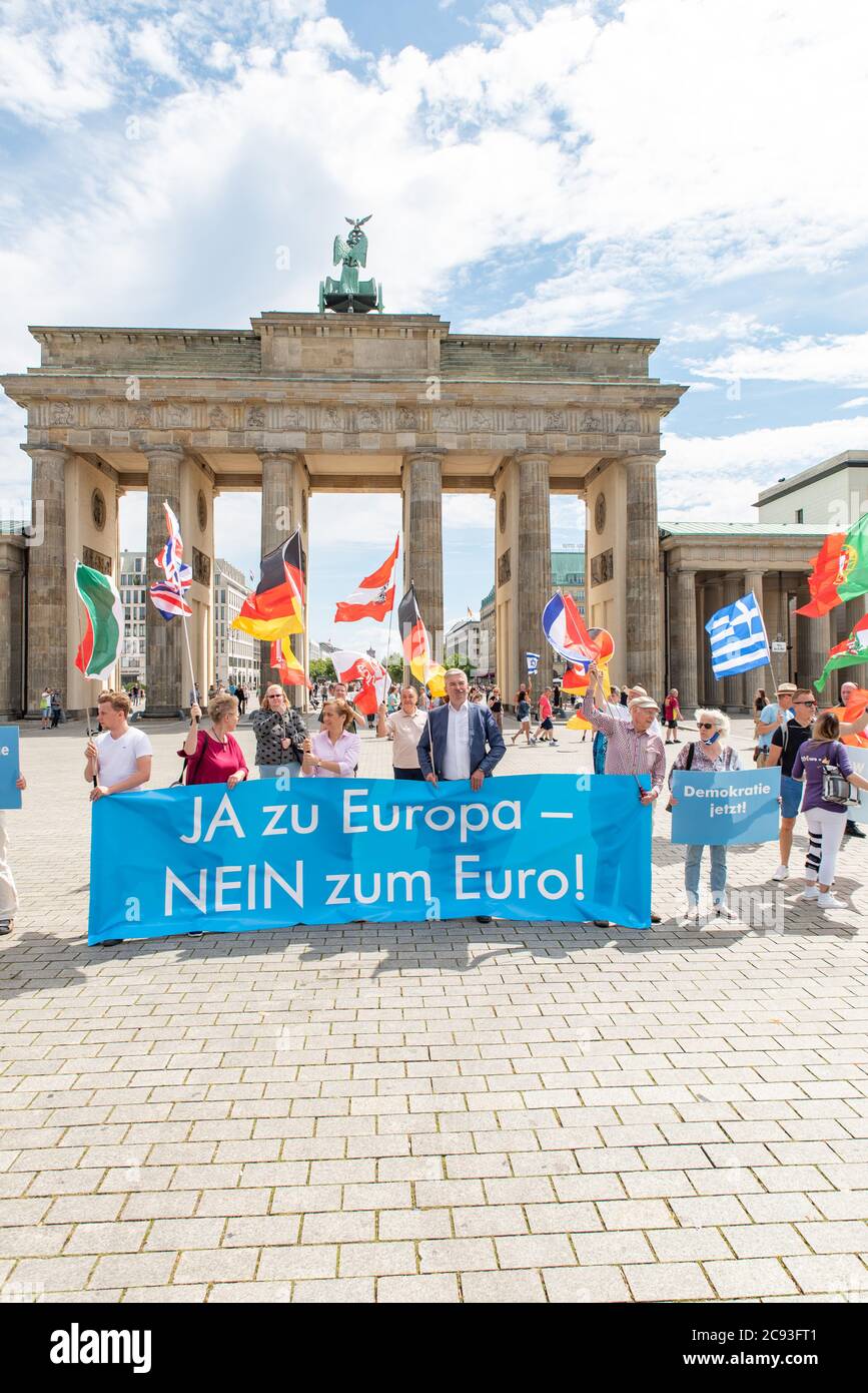 People with anti afd banner hi-res stock photography and images - Alamy