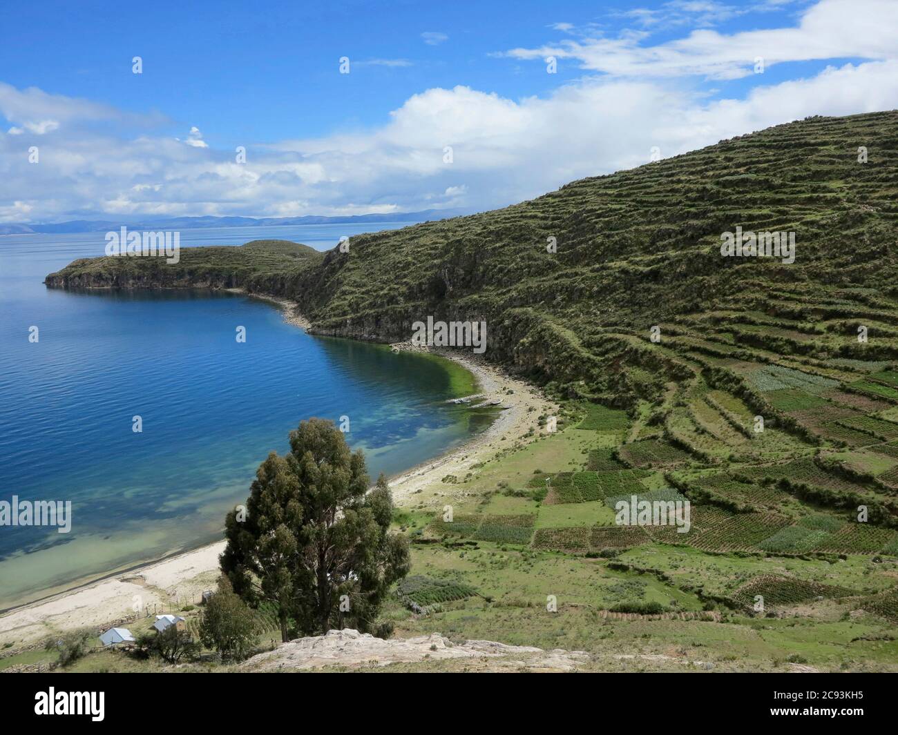 Lake Titicaca, straddling the border between Peru and Bolivia in the ...
