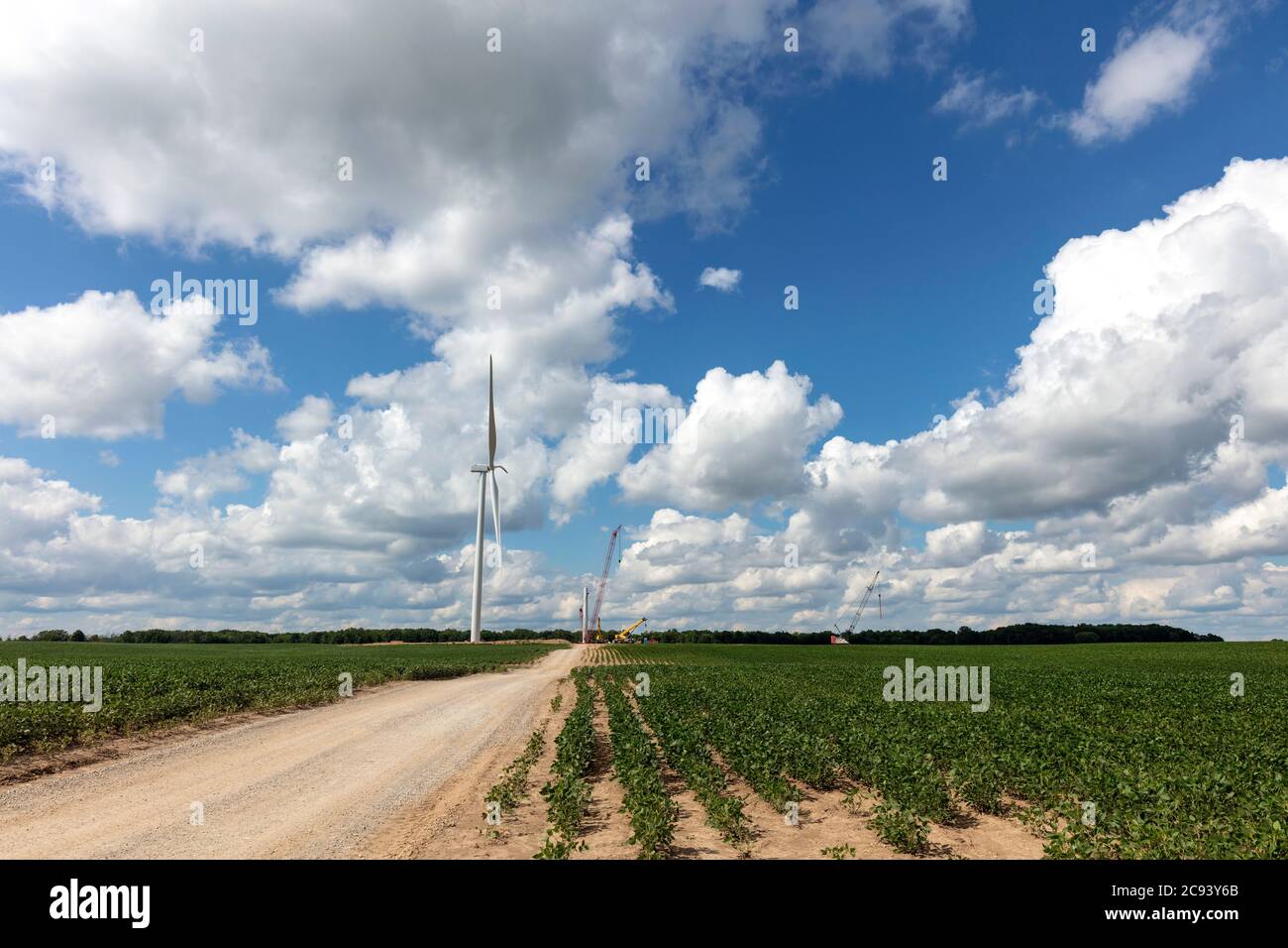 Wind Tiurbines, under construction, Wind farm, near Rosebush, Michigan ...
