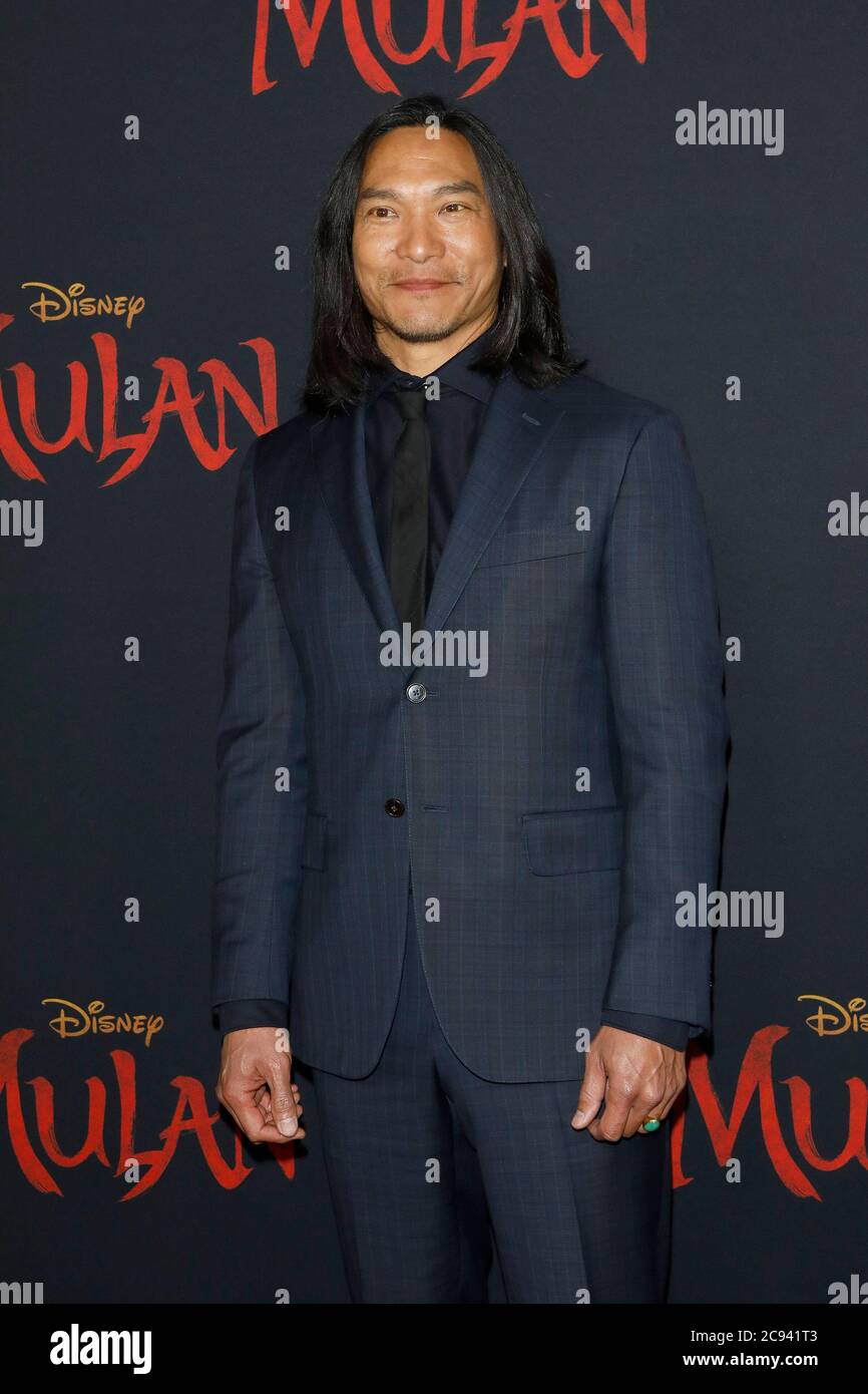 LOS ANGELES - MAR 9: Jason Scott Lee at the "Mulan" Premiere at the ...